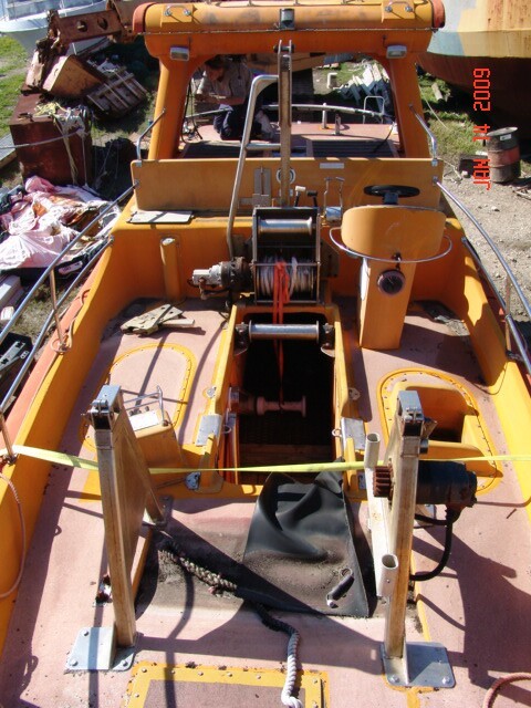 Fiberglass Catamaran style Crew-Utility